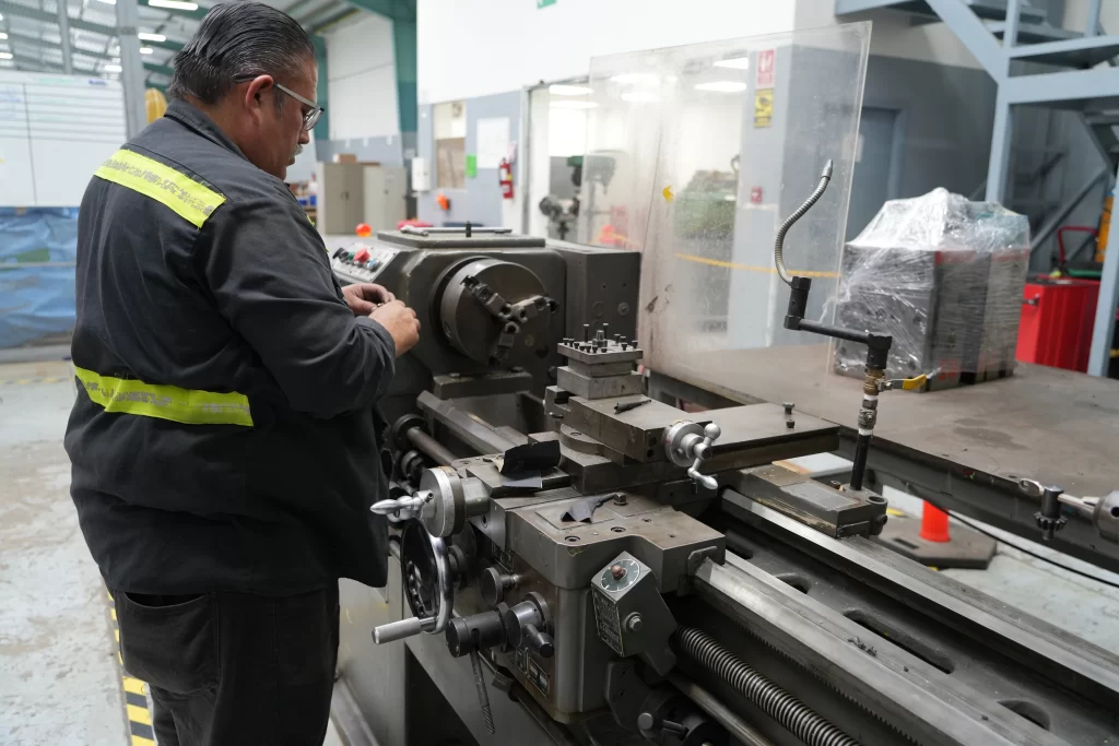 Plastic Molding - Grupo CSI